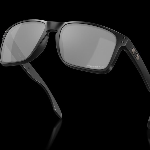 Oakley | Accessories | New Oakley Holbrook Xl Oo9475 Matte Black Frame ...